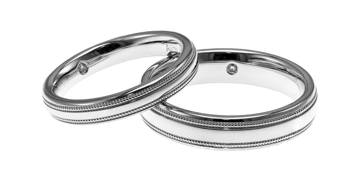 What do the different gold color variations mean?